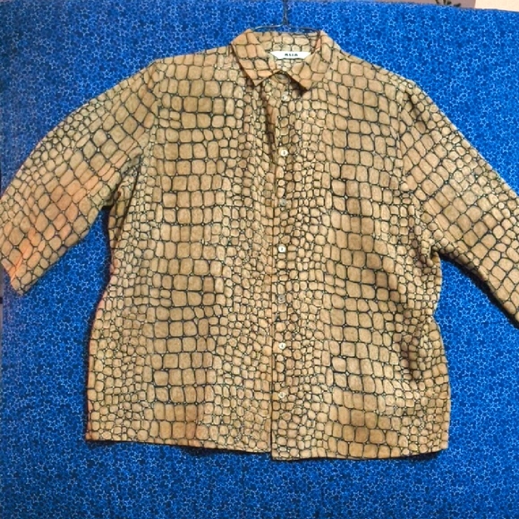 Alia | Tops | X Alia Tan And Black Alligator Stone Buttonup Shirt ...